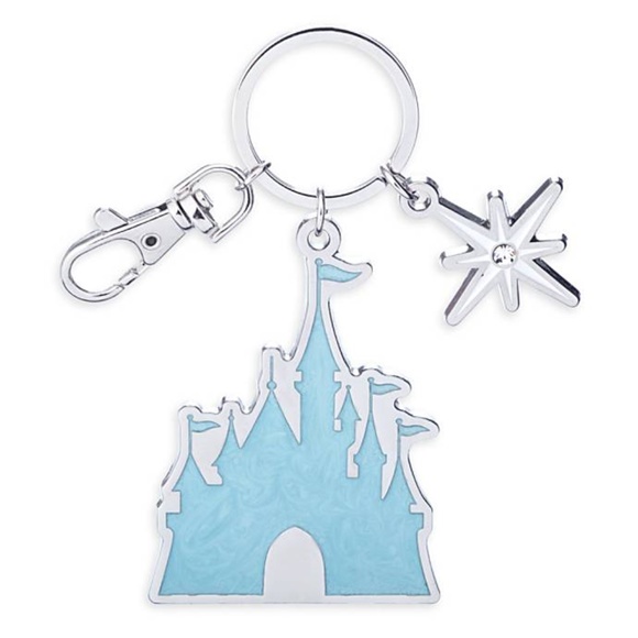 Disney | Accessories | Fantasyland Cinderella Castle Keychain Disney ...